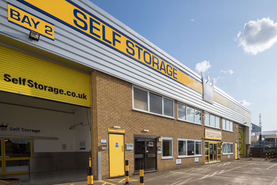 Self Storage Units in Bedford, Bedfordshire - Get a quote | Storage King