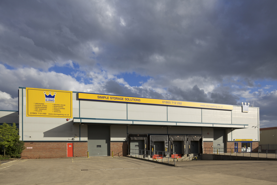 Self Storage Units in Oxford - Get a quote! | Storage King